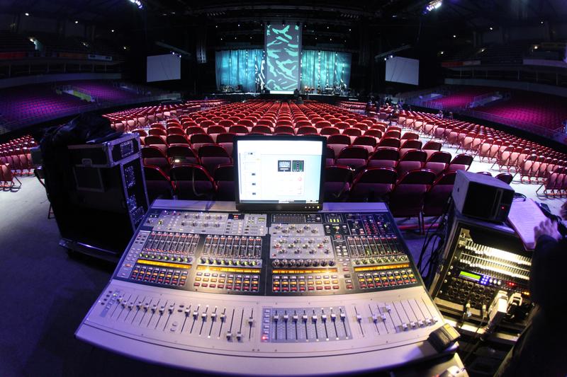 How Can I Improve Sound Quality for a Live Performance? - Adirondack Guitar