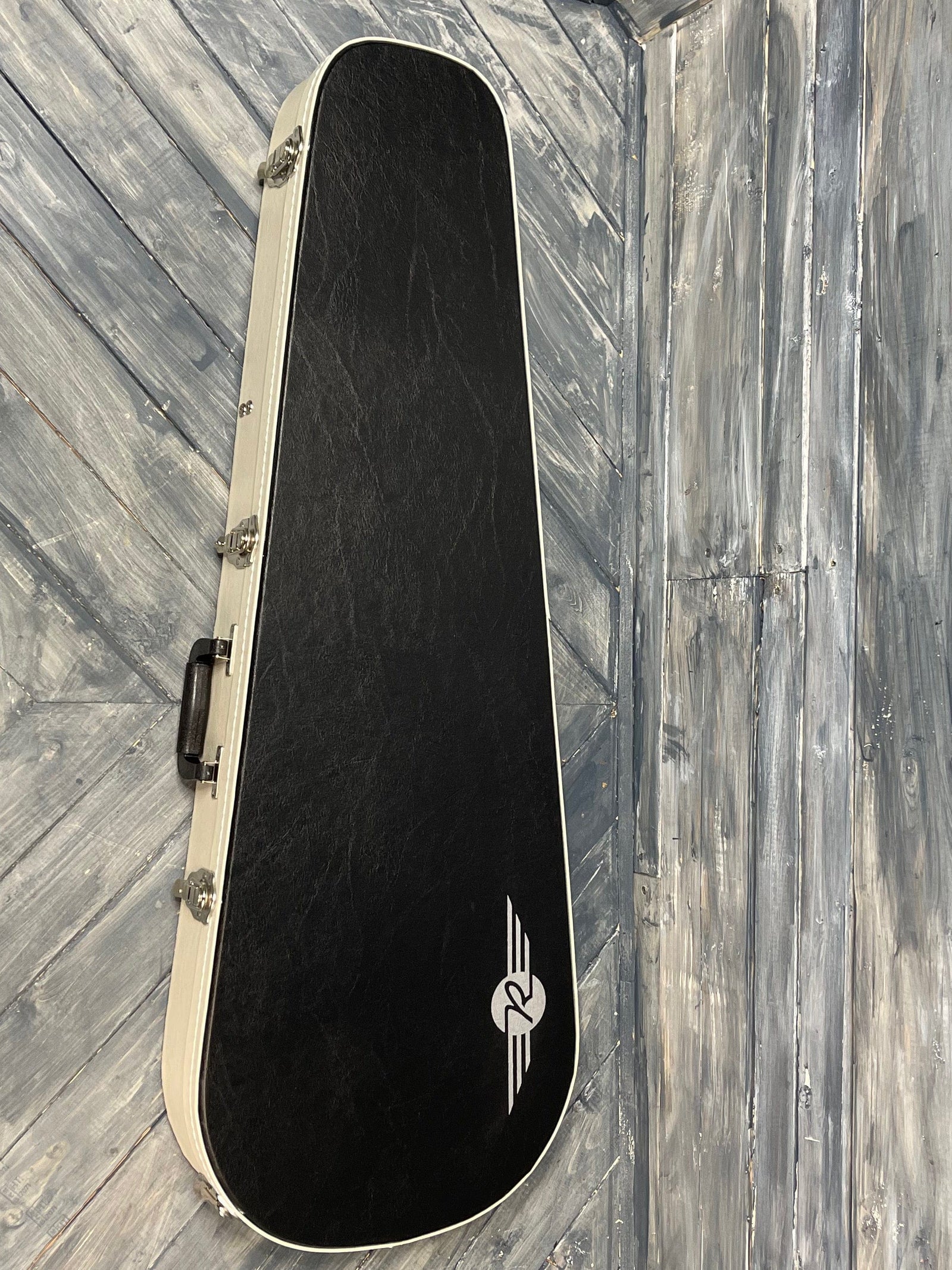 Right and LH Reverend Guitars | Adirondack Guitar Tagged "case"